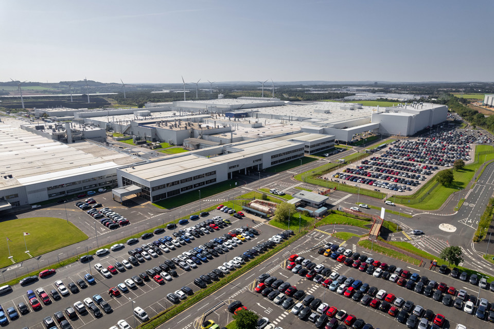 Nissan and Chery sign MoU to explore contract manufacturing ...